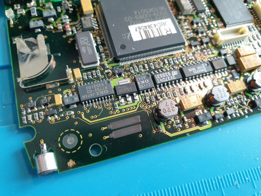 Psion Series 3mx SSD door microswitch repair - Retro Coding